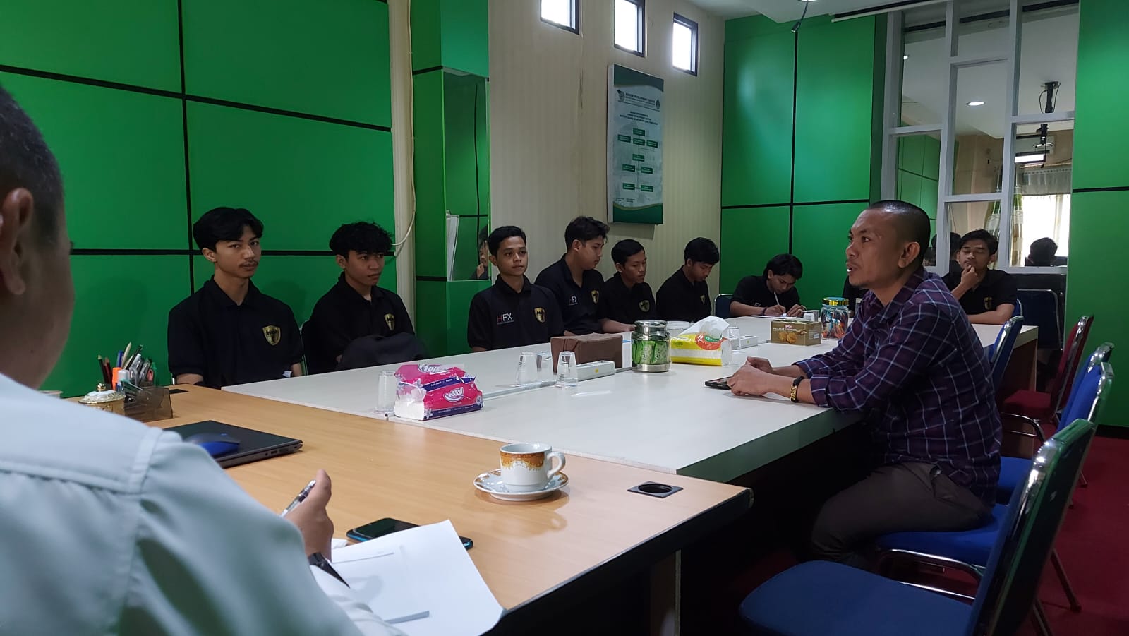 Wakil Rektor III, Ismail Ruslan Lepas Futsal IAIN Pontianak Diajang AFK ...